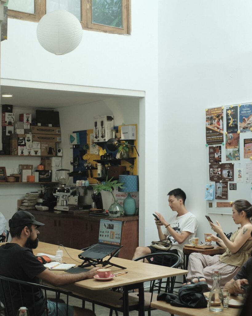 Àla Cafe Roaster x Solo Media: Tăng 45% lượng khách du lịch ghé quán ...